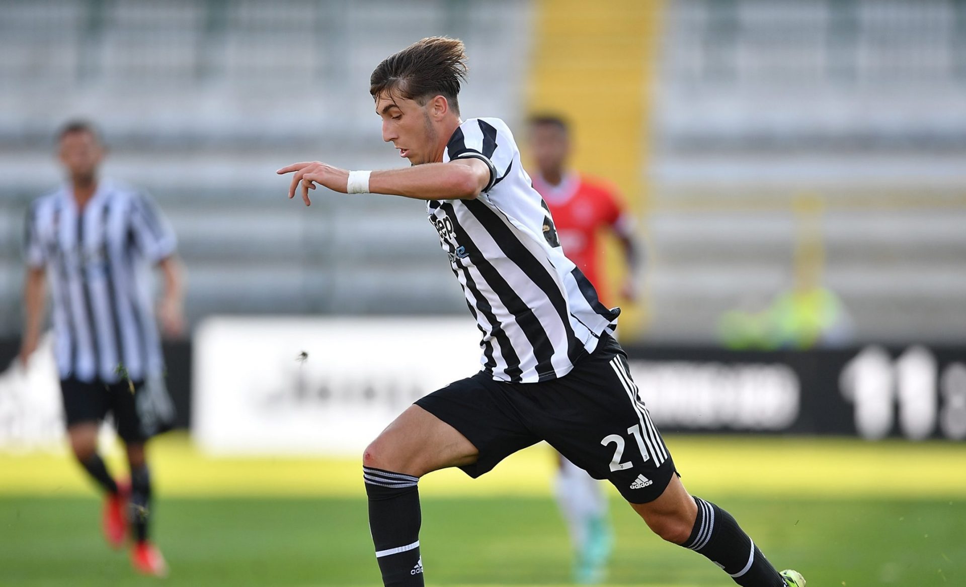 Juve Primavera Cinque Calciatori Convocati Dalla Nazionale Under 19